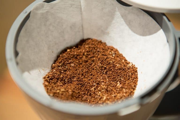 How to Use a Coffee Maker - 5 Super Easy Steps and Coffee Calc